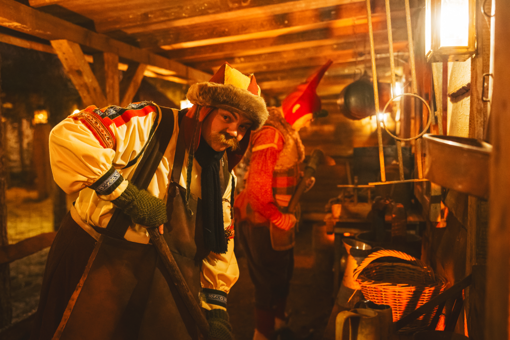 Explore Ambolt's Forge at LaplandUK - A World of Craft